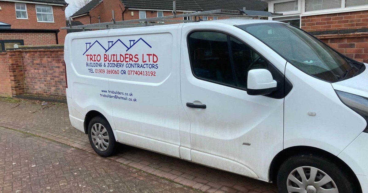 Vauxhall Vivaro Vans, Ford Transit Pick Up & Vauxhall Insignia | Eddisons