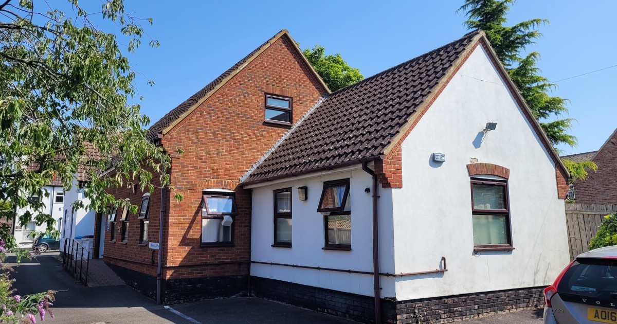 High Street, Fenstanton, Huntingdon, Cambridgeshire, PE28 9LQ | Eddisons