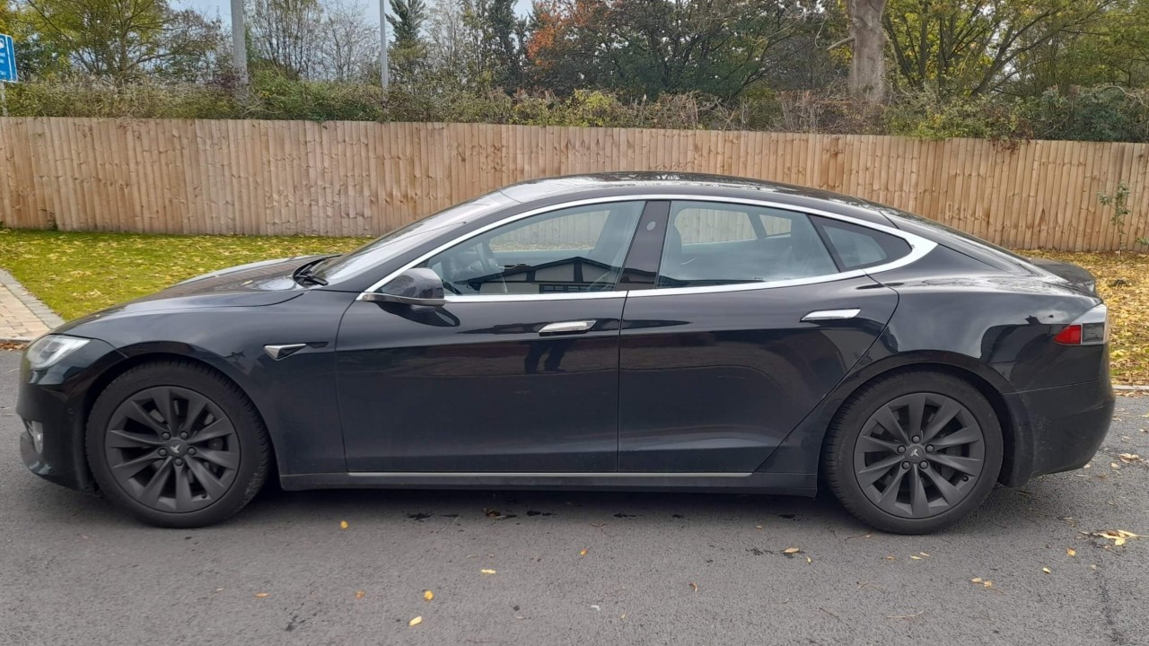 Tesla Model S Hatchback Long Range AWD (69) | Eddisons