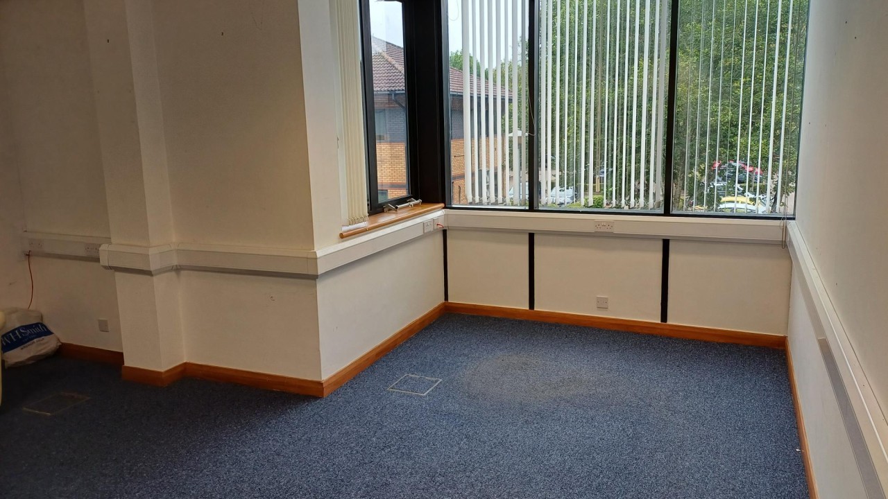Unit 7, Somerville Court, Trinity Way, Adderbury, Banbury, Oxfordshire ...